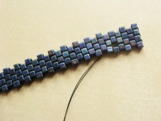 Beaded Triangle Pendant - How Did You Make This? | Luxe DIY