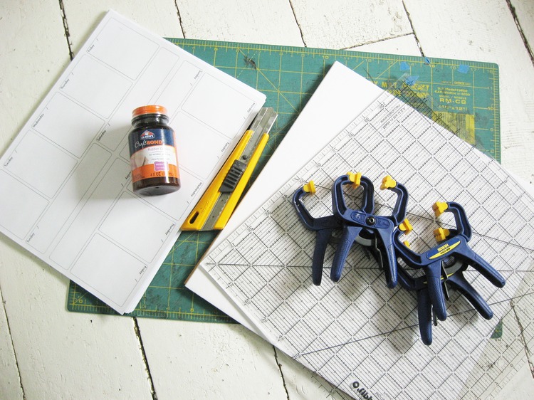 Notepad Desk Calendar - How Did You Make This? | Luxe DIY